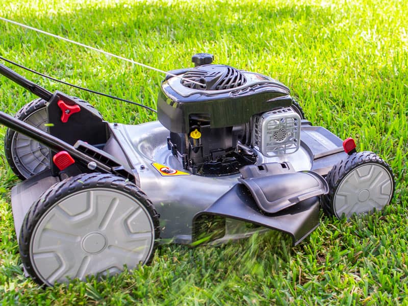 Can I Use Mulching Blades With Side Discharge